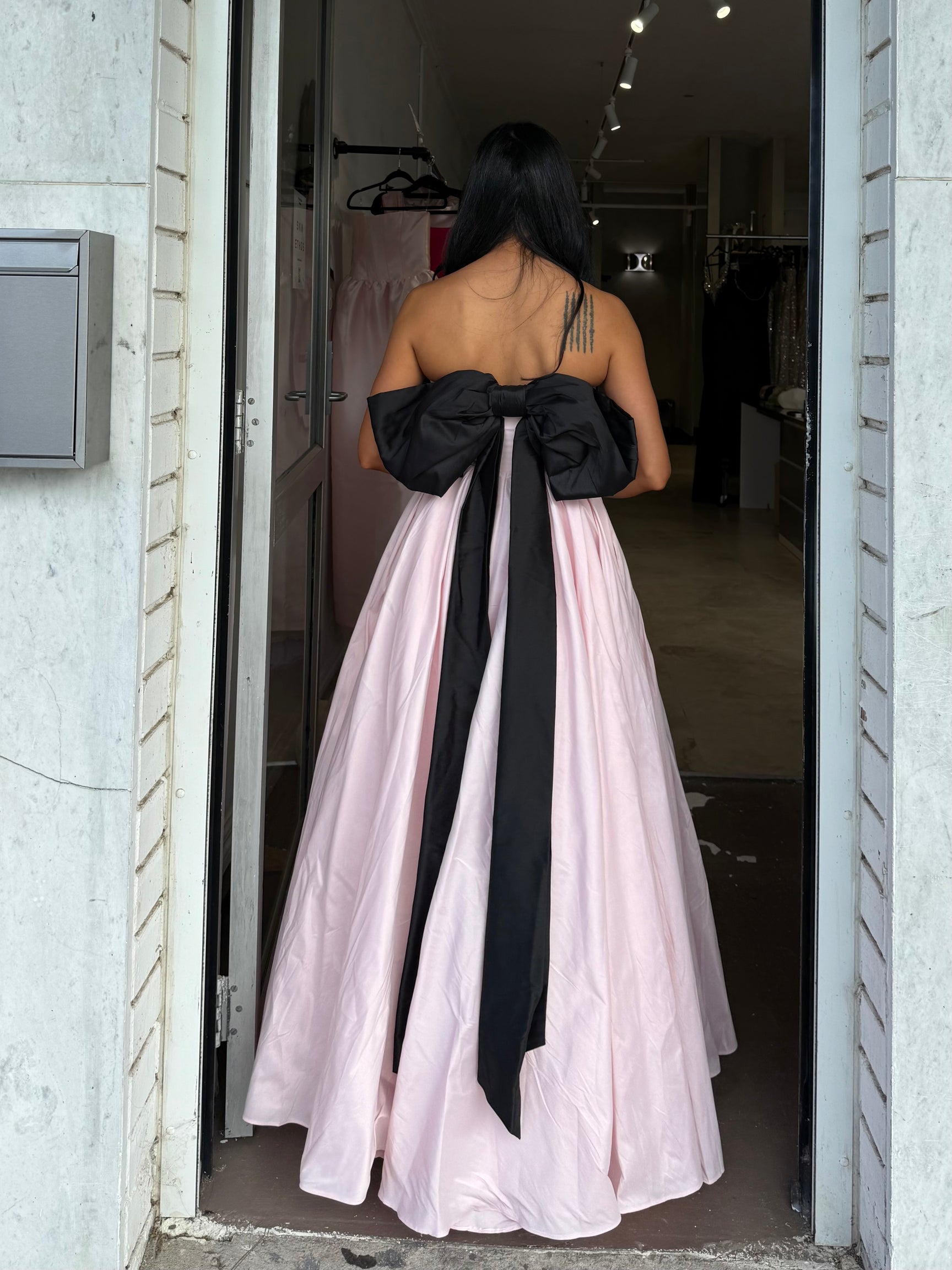 AJE | Rent My Style Boutique